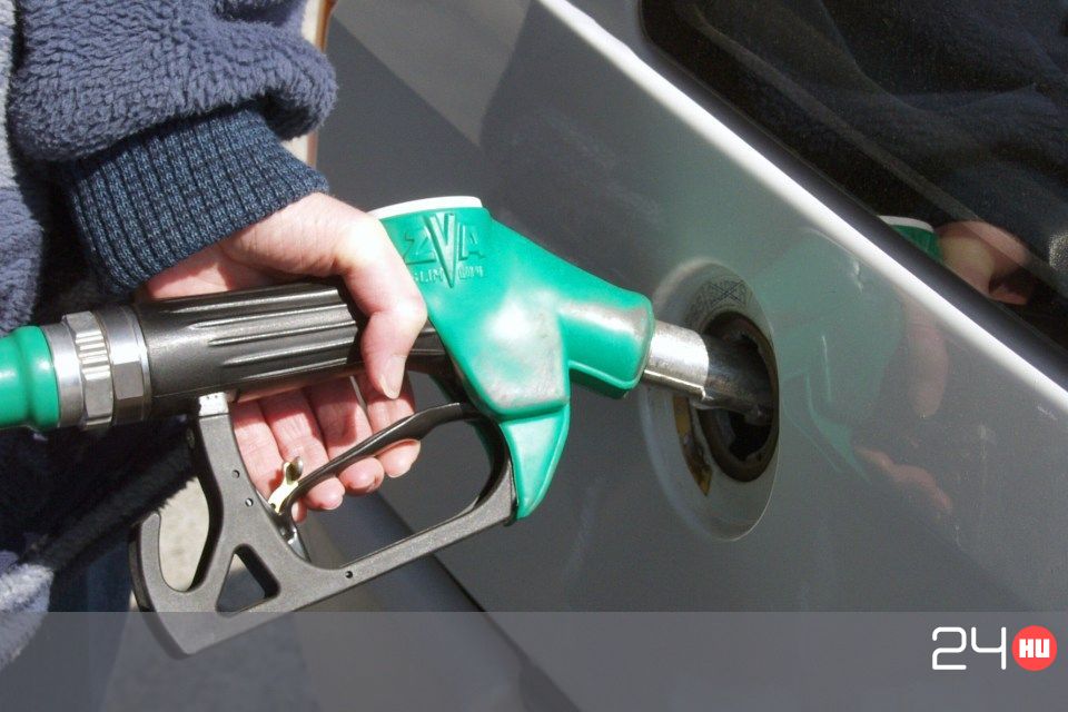 Gyenge forint = erős benzinár | 24.hu