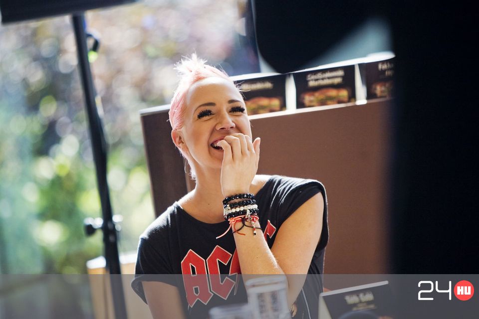 Tóth Gabi állítólag bepasizott | 24.hu