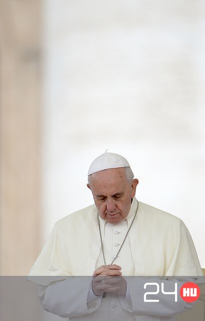Elcsodálkozott Ferenc pápa | 24.hu