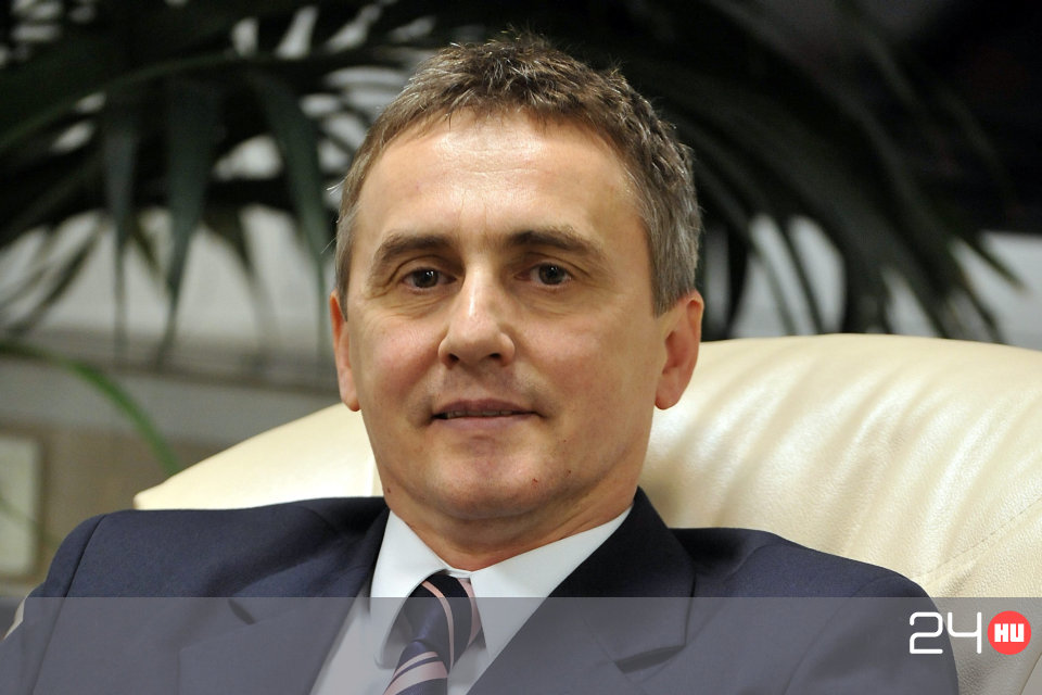 Árverezik az állami vagyonkezelő vezetőjének házát | 24.hu