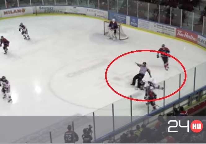 Ilyen alattomos szabálytalanságot bíró ellen még nem láttunk | 24.hu