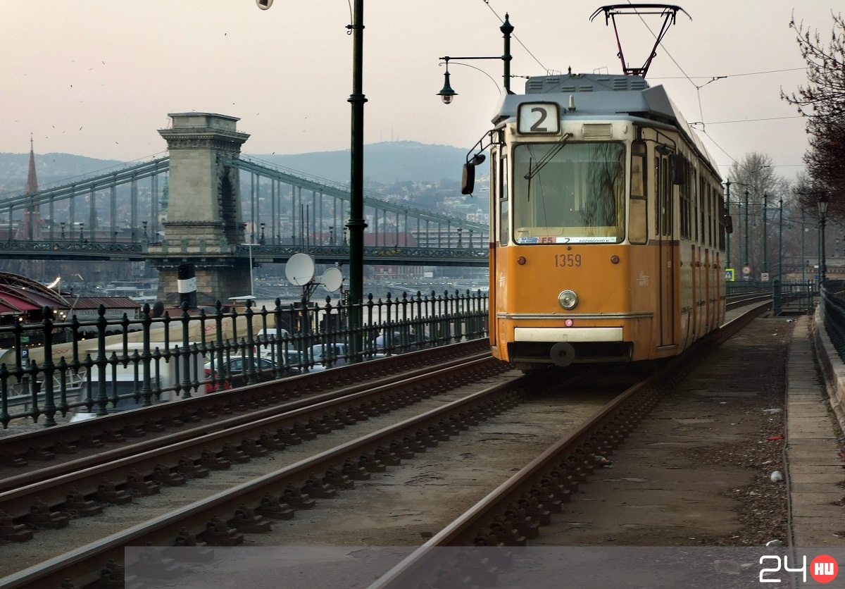 Másképp jár a 2-es villamos | 24.hu