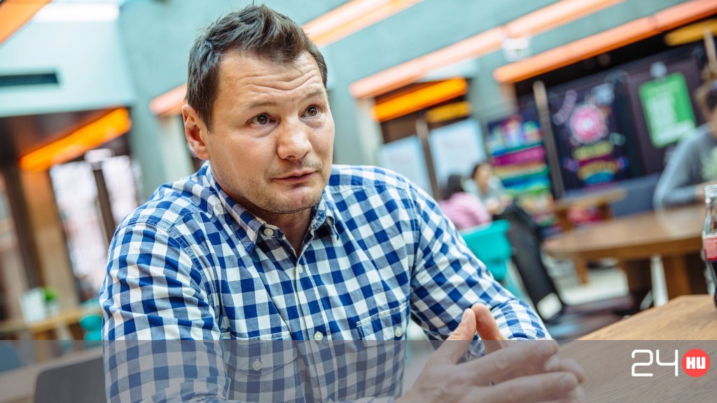 Még nem láthatták kisöccsüket Erdei Zsolt gyermekei | 24.hu