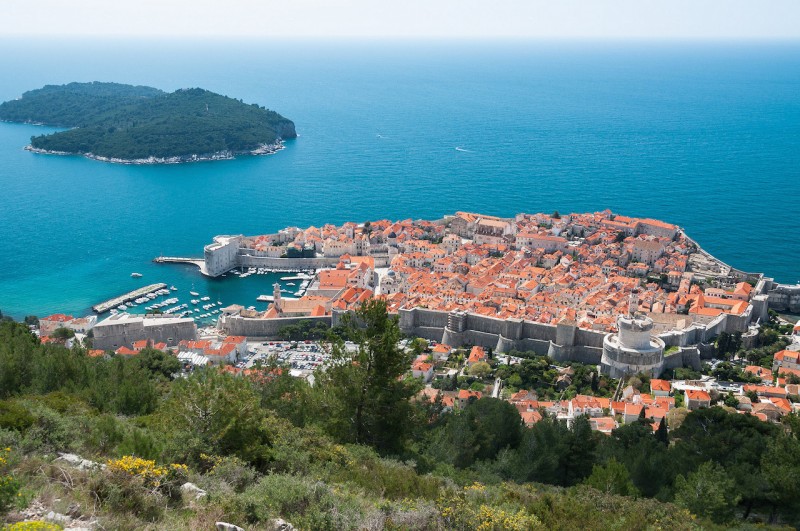 Nincs is szebb, mint fallal körülvett középkori városokat a levegőből ...