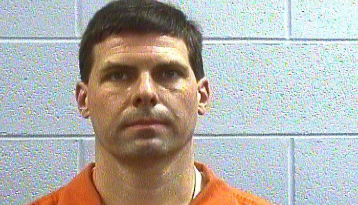 Bocsánatot kért az ügyvéd a feleségétől, amiért meg akart ölni ...