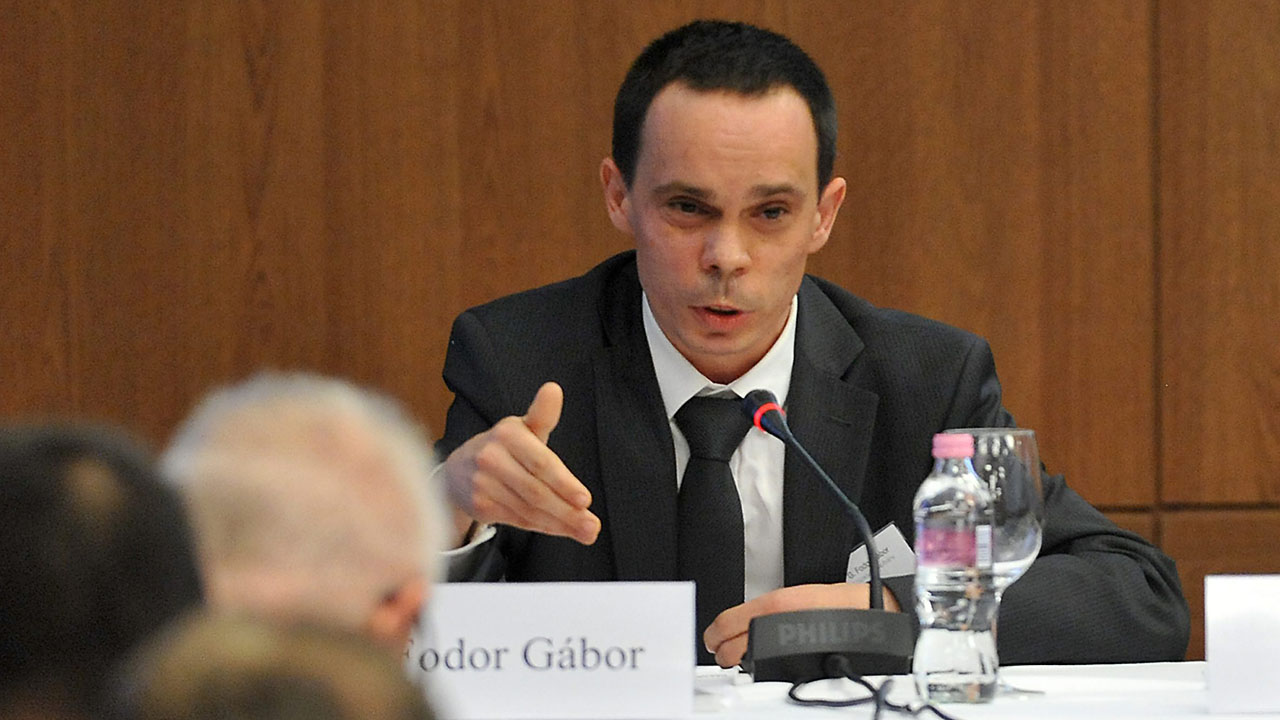 Elmarasztalhatta az ELTE G. Fodor Gábort | 24.hu