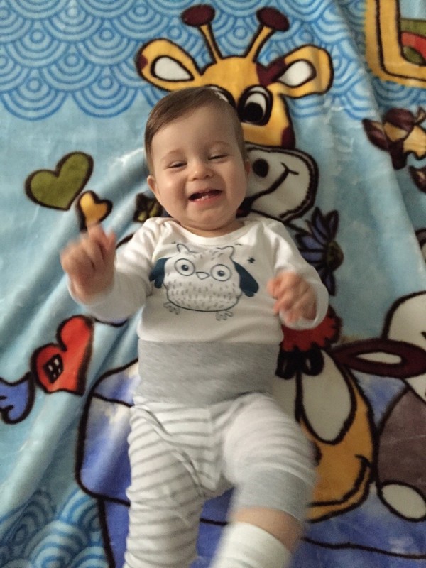 Nagyon cuki Görbicz Anita és Vincze Ottó 1 éves kisfia – fotó | 24.hu