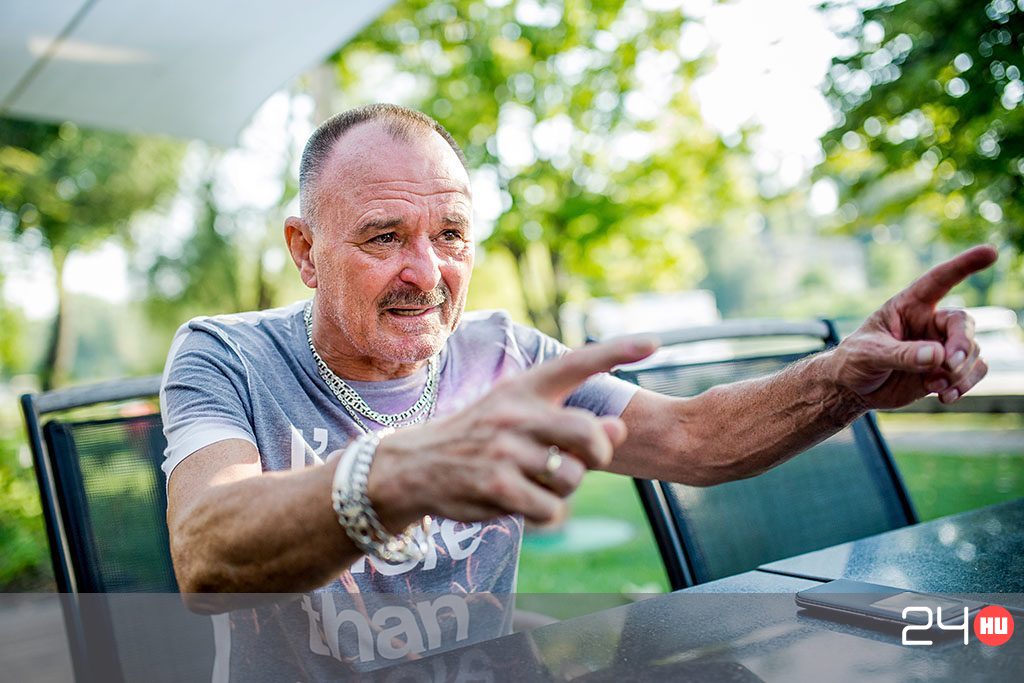 Nagy Feró a plakátokról: Az emberek még elhiszik? | 24.hu