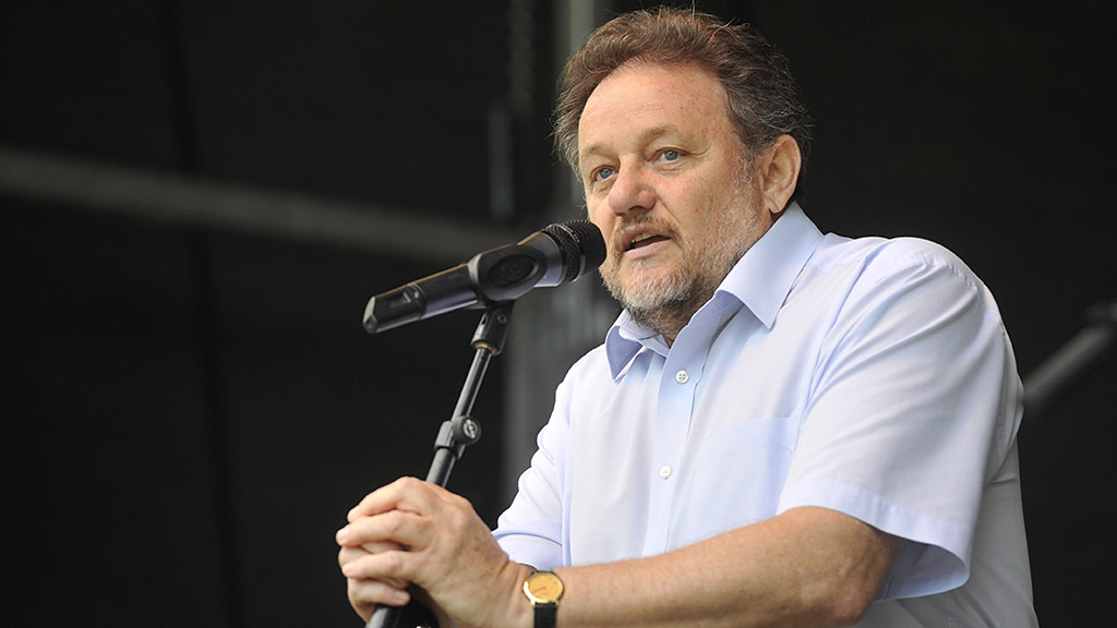 Meghalt Pataky Péter | 24.hu