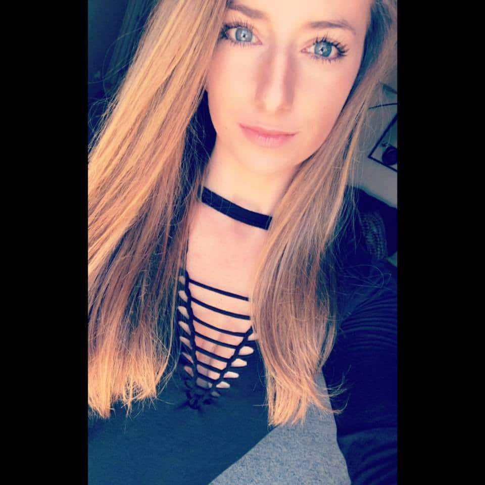 Letartóztattak egy három diákjával is szexelő fiatal tanárnőt | 24.hu