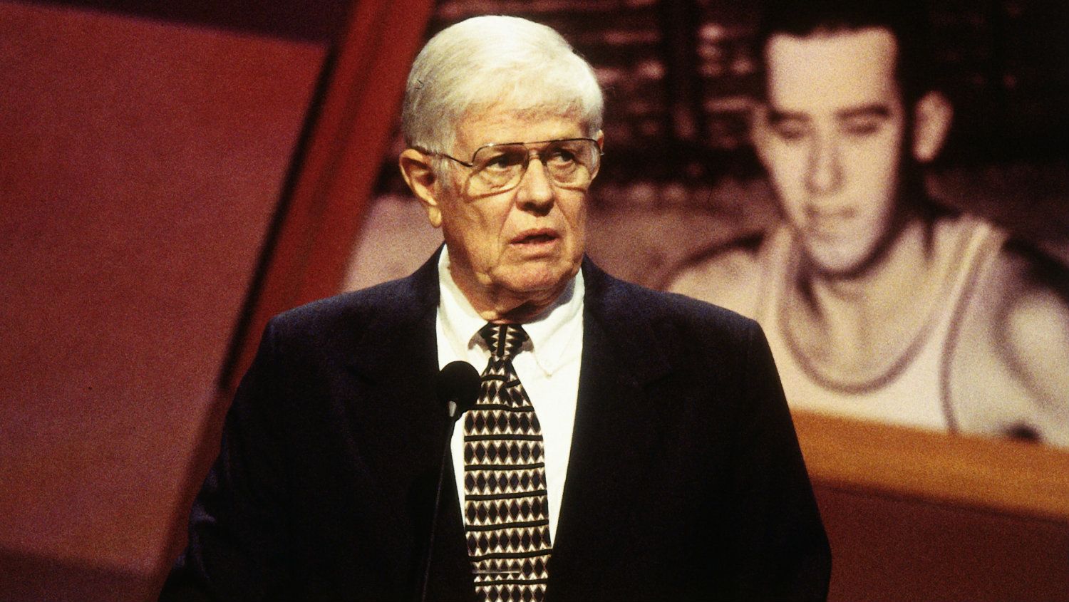 Legendáját gyászolja az NBA | 24.hu