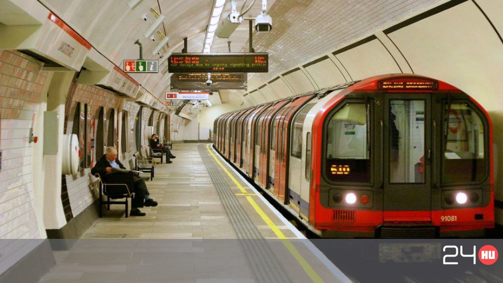 Bizarr magyarázattal állt elő a nő, akit maszturbáláson kaptak a ...