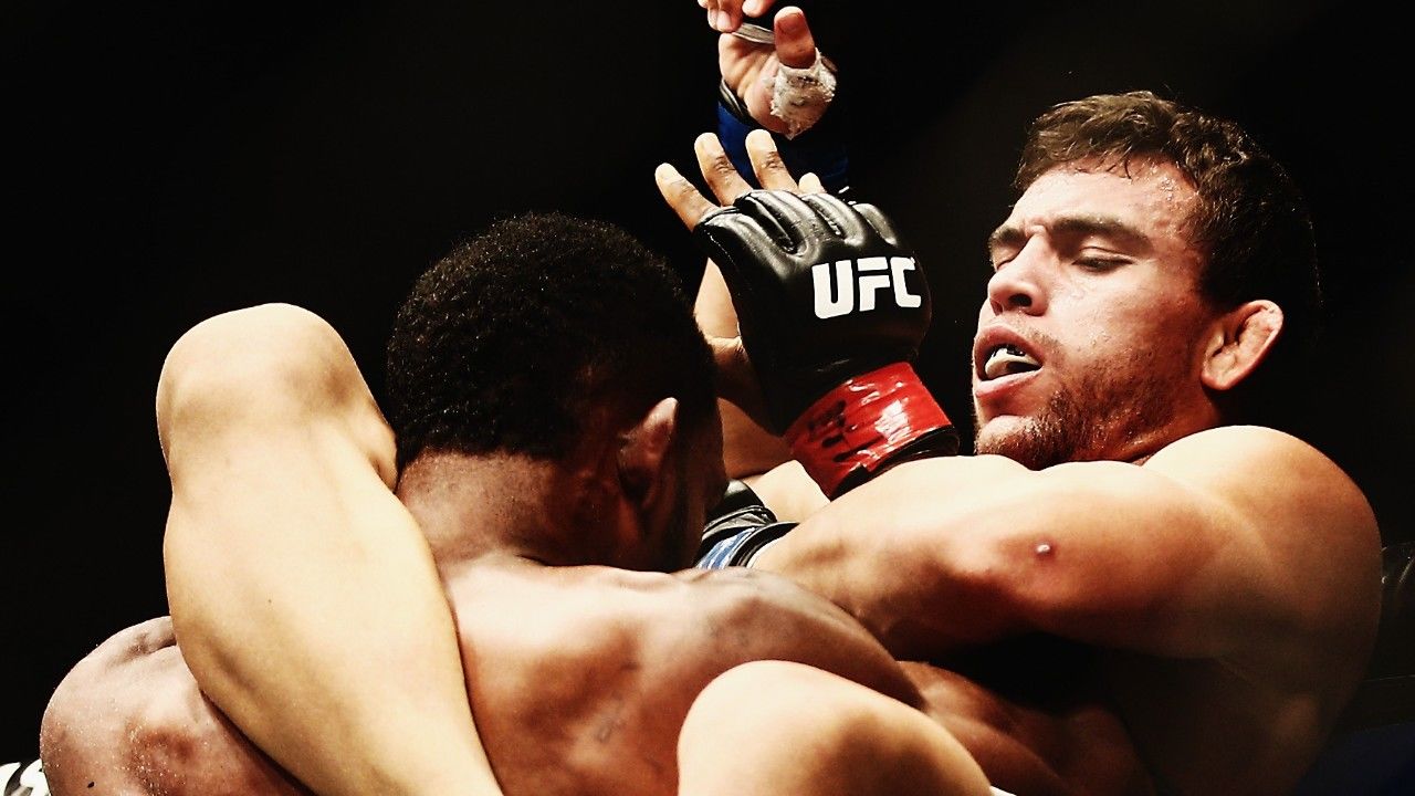 Halálra gázolták egy vita után a ketrecharcost | 24.hu