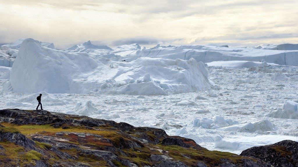 Ez a gleccser nem olvad, hanem hízik Grönlandon | 24.hu