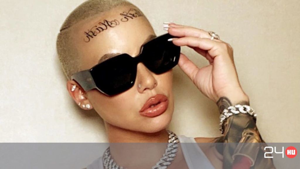 Amber Rose a homloktetkóját Kobe Bryant miatt csináltatta | 24.hu