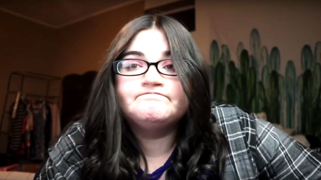 "Kivertem a szart is belőle" – így neveli kétéves gyerekét a youtuber ...