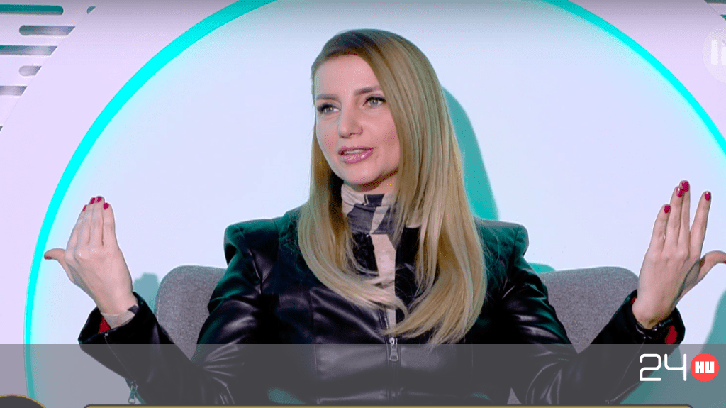 Egy fellépésen szétrepedt Miss Bee nadrágja, mindenki látta az átlátszó ...