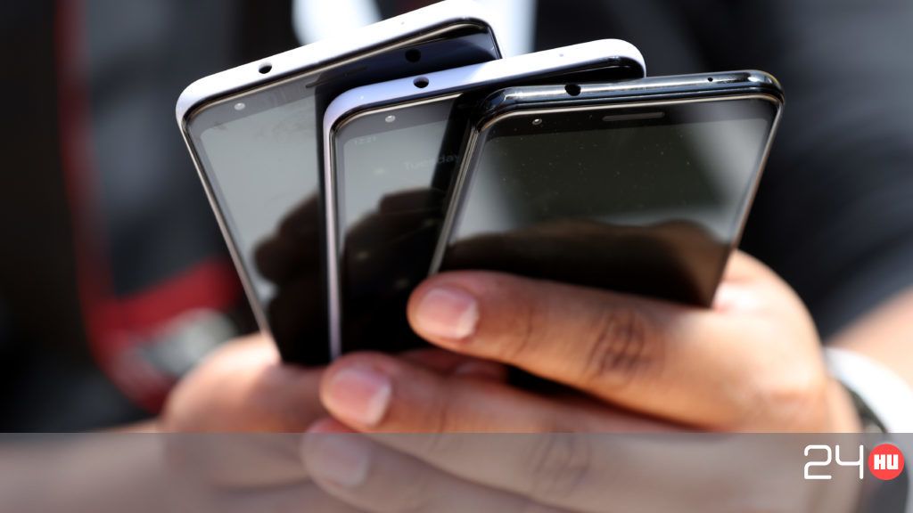 Egy darab telefont rendelt, véletlenül tízet kapott | 24.hu
