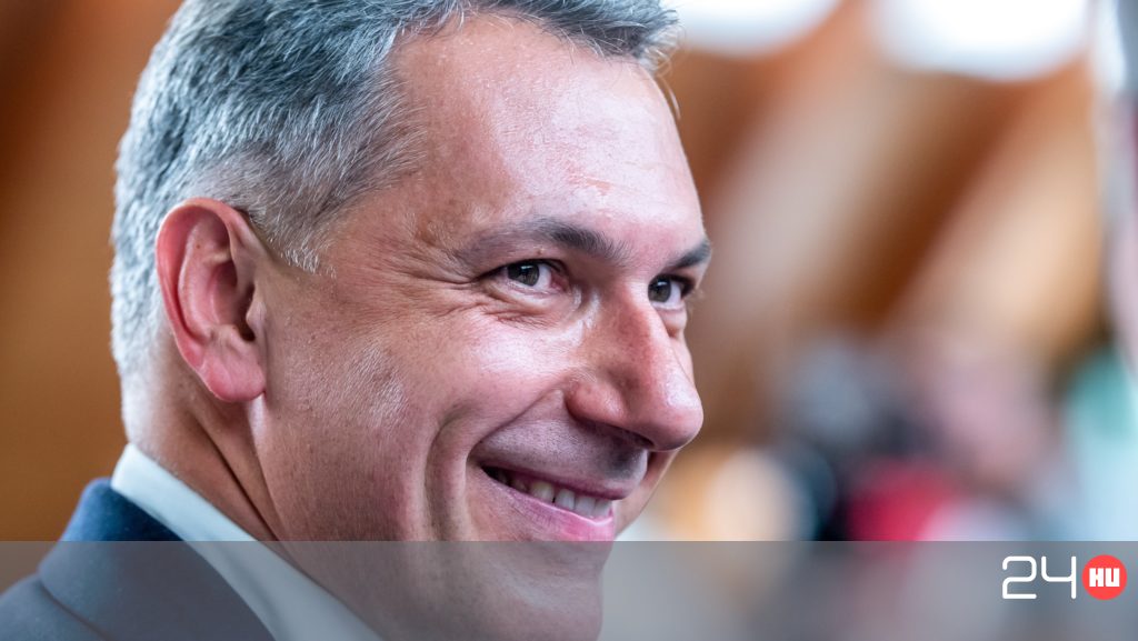 Lázár János: Politikai húsevő vagyok, vannak még terveim | 24.hu