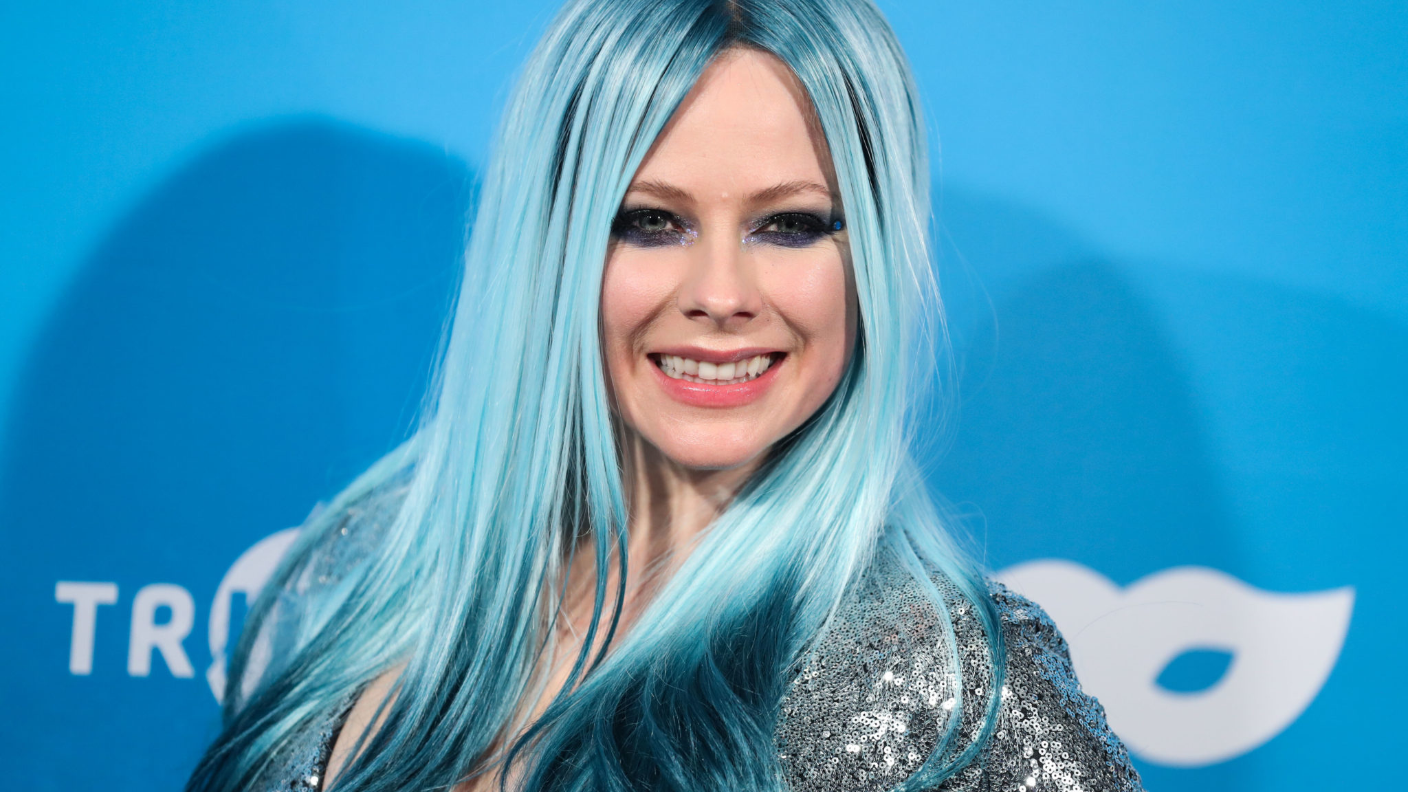 Szédületes luxusvillába ruházott be Avril Lavigne | 24.hu
