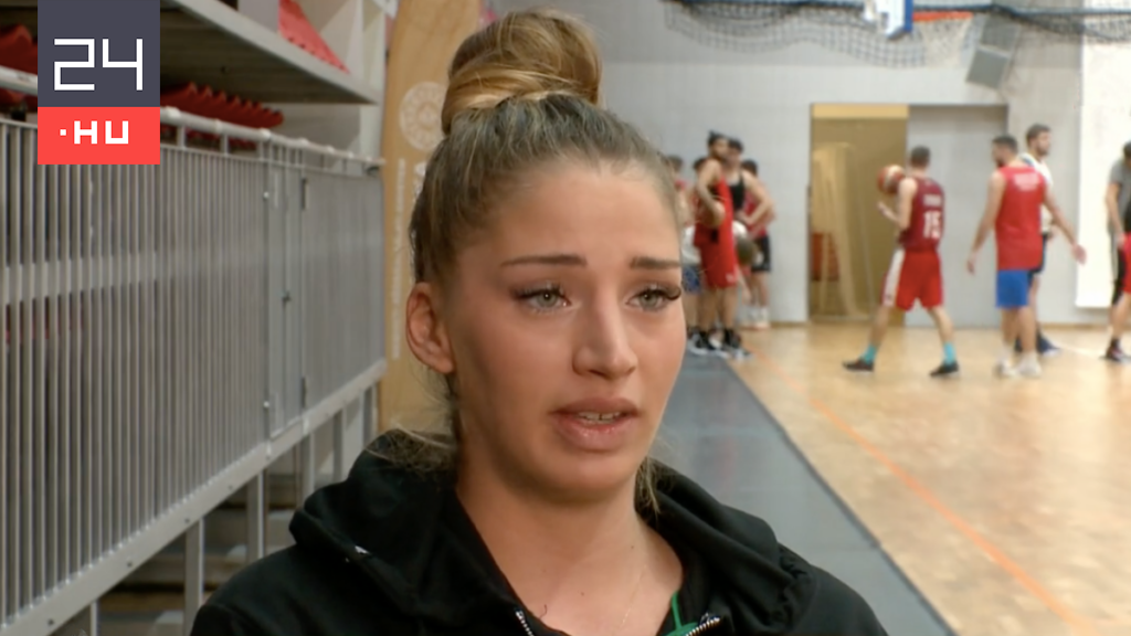 Curtis új barátnője kamera elé állt | 24.hu