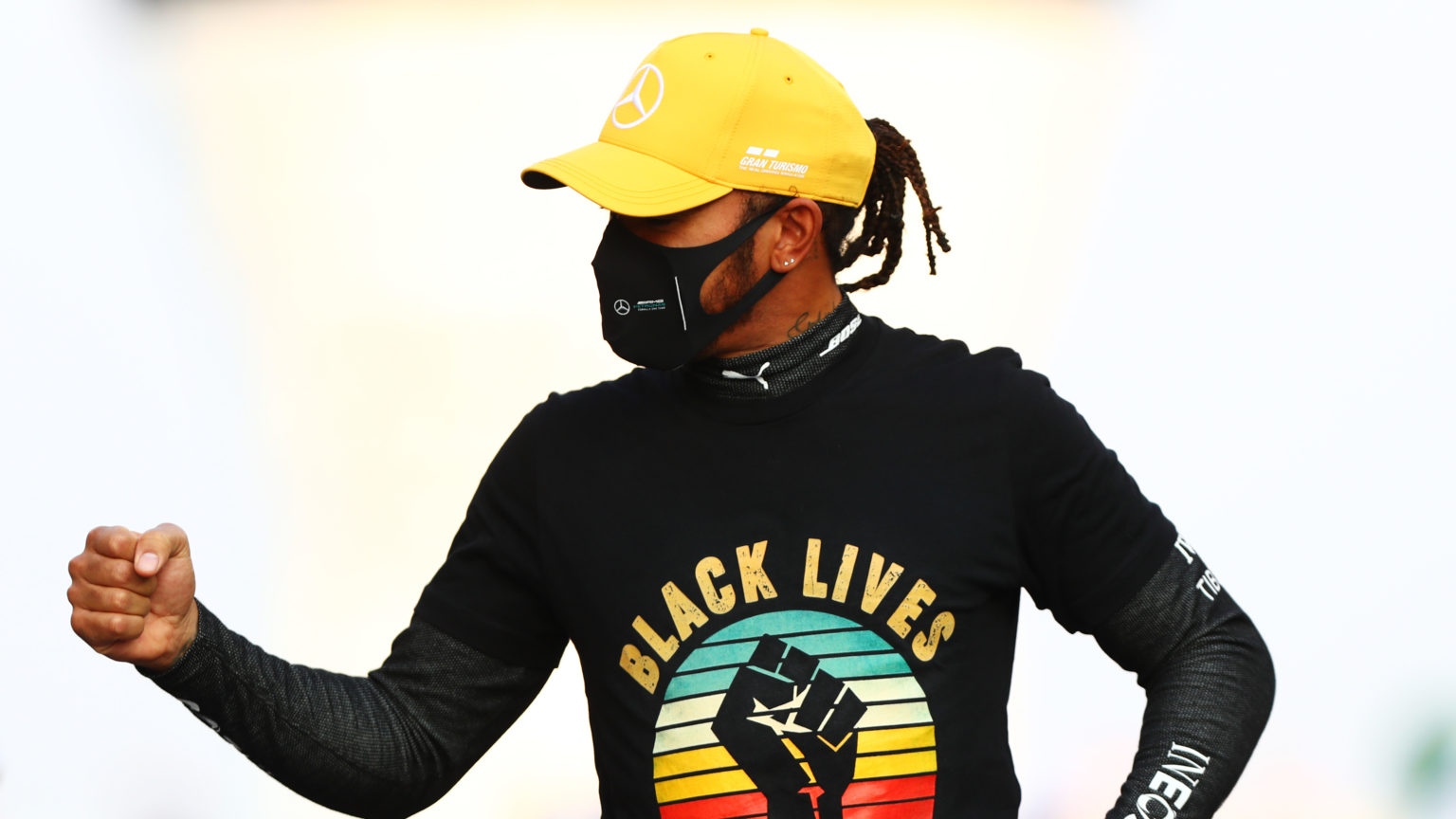 Lewis Hamilton a BLM mozgalomért vezetett 2020-ban | 24.hu