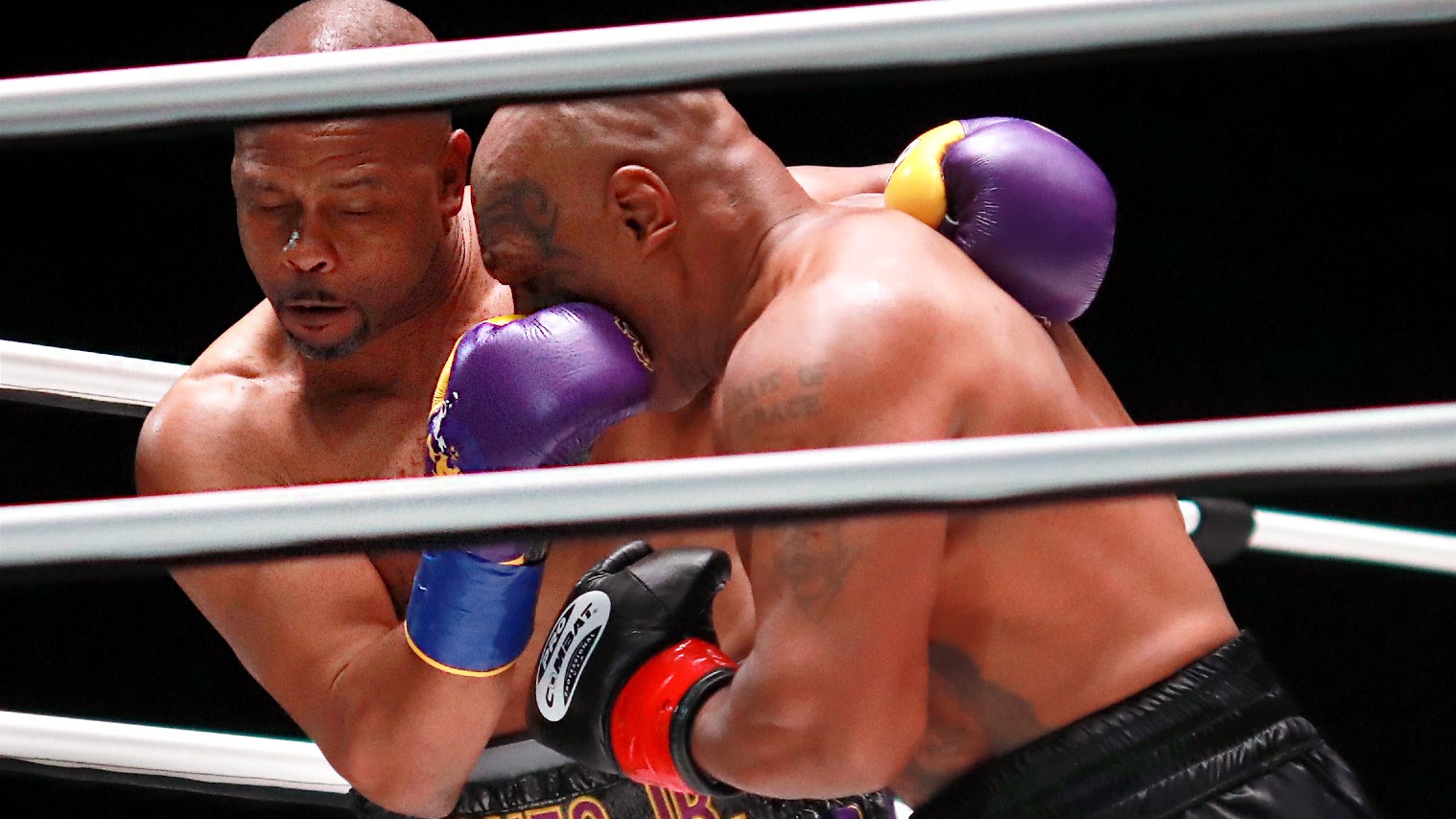 Mike Tyson orosz állampolgár lehet, csak bokszoljon a Vörös téren | 24.hu