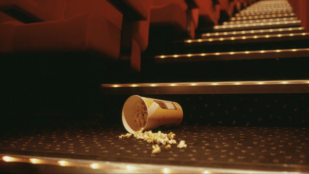 Ezt nézze meg, mielőtt legközelebb moziban popcornt enne! | 24.hu