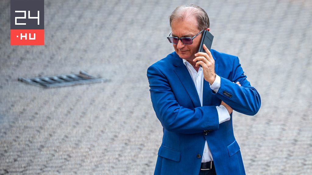 Tóth Csaba feljelentésére kényszerítés miatt nyomoz a rendőrség | 24.hu