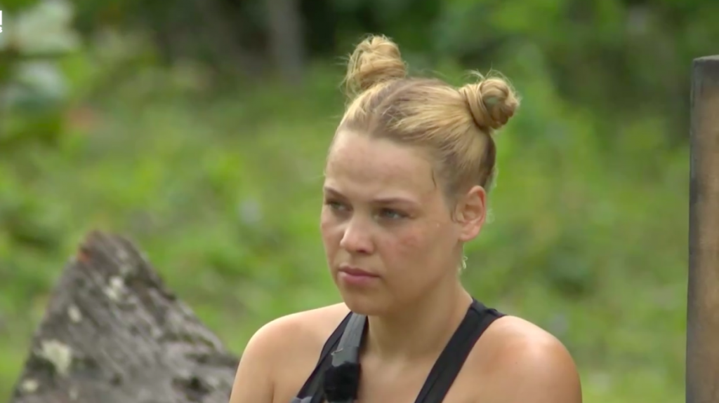 Survivor: Catherine Dederick esett ki a játékból | 24.hu