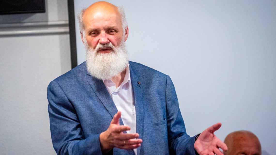 Lelki eredetű, titokzatos betegség miatt fogyott rengeteget Iványi ...