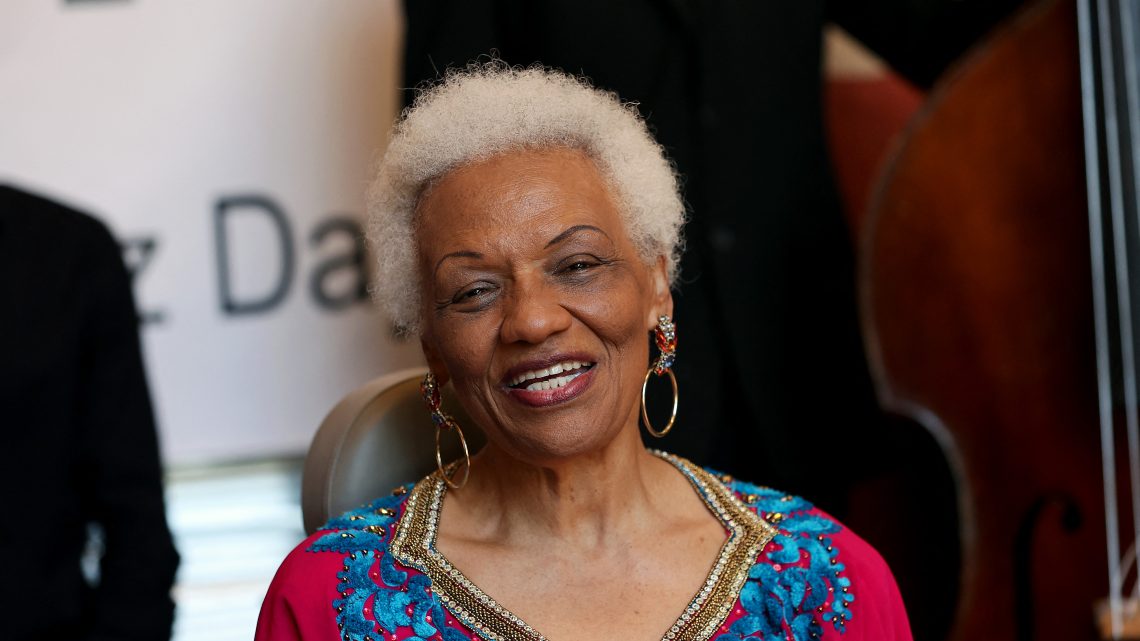 Meghalt Barbara Morrison | 24.hu