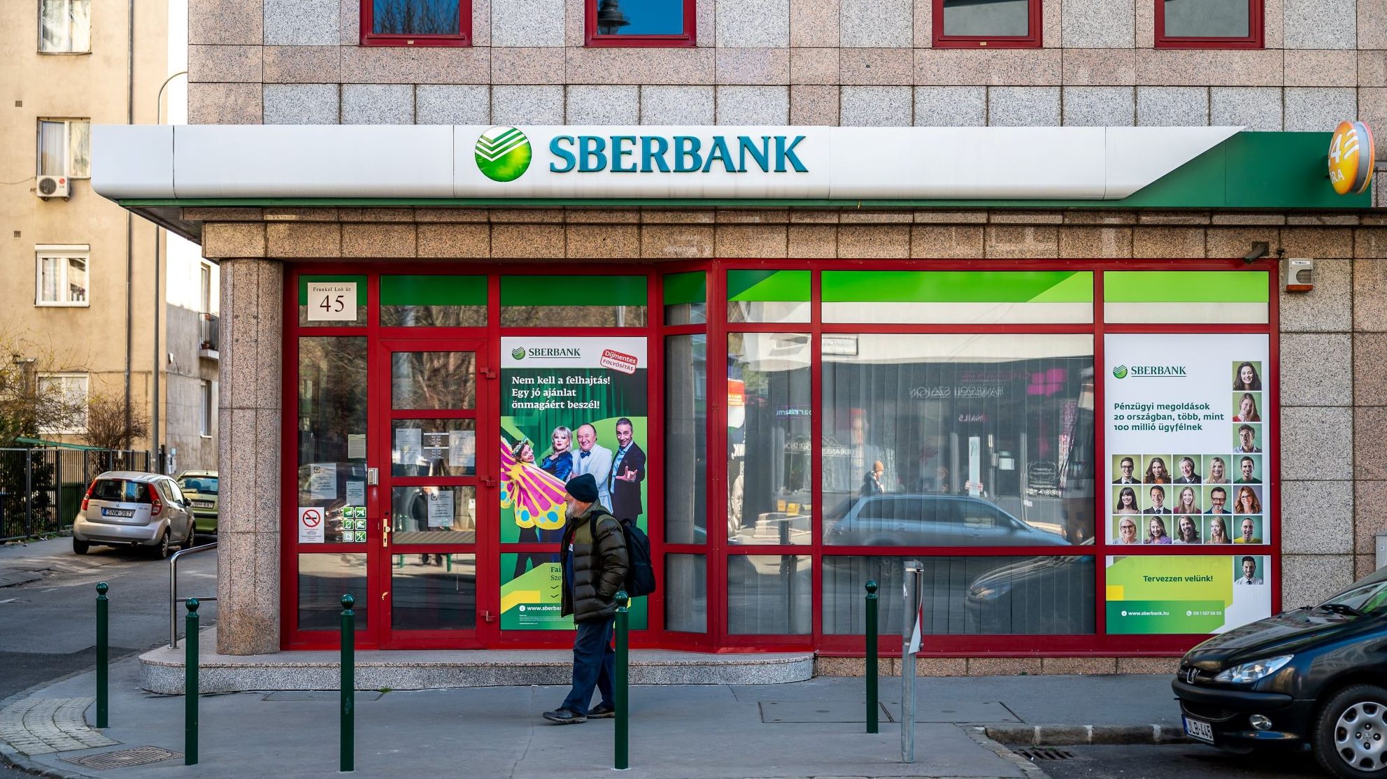 Az MKB Bank veszi át a Sberbank hitelportfólióját | 24.hu