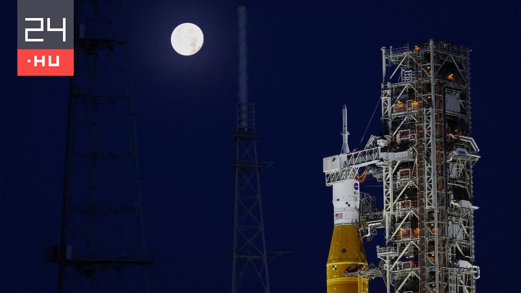 Először sikerült feltankolni a NASA holdrakétáját | 24.hu