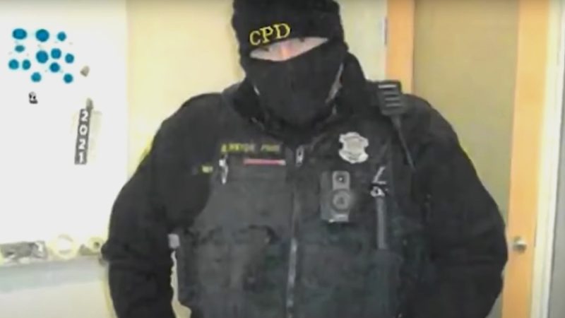 Olyat tetováltatott egy amerikai rendőr, hogy azonnal kirúgták | 24.hu