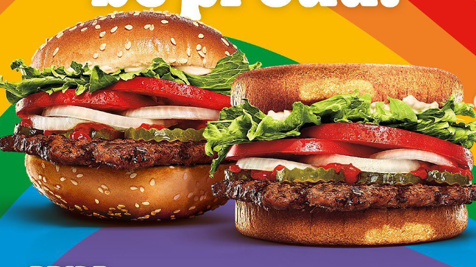 Azonos oldalú bucikkal biztat az elfogadásra a Burger King Ausztirában ...