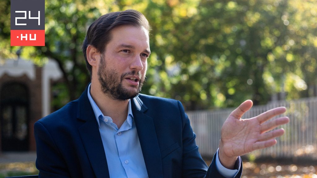 Kilép a Momentumból és átül a DK frakciójába Déri Tibor | 24.hu