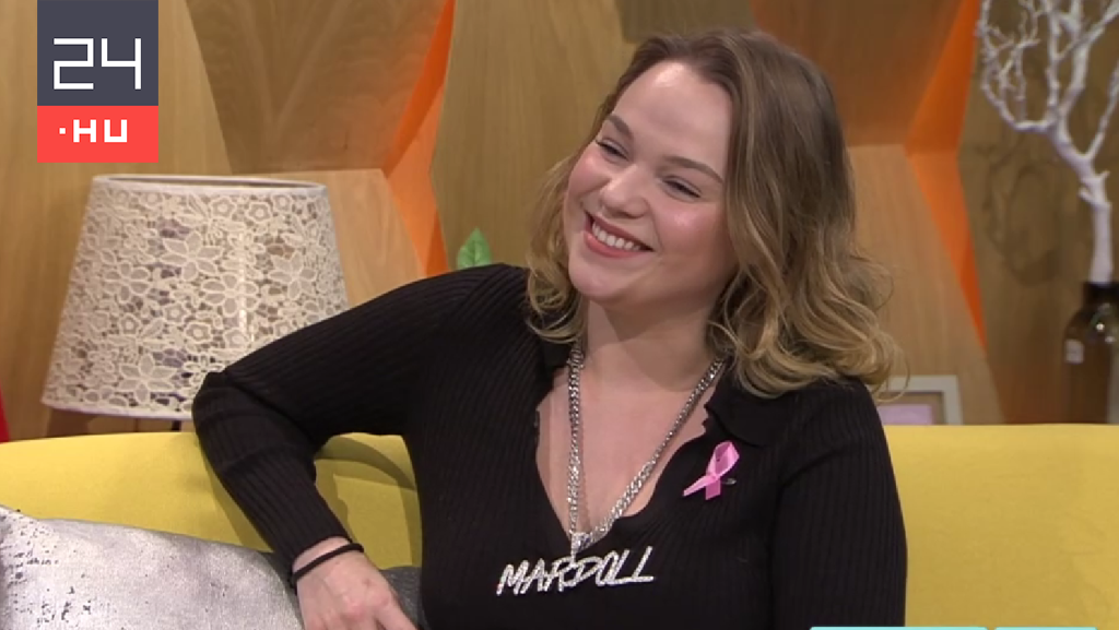 Mardoll egy titokzatos férfivel jár három hónapja | 24.hu