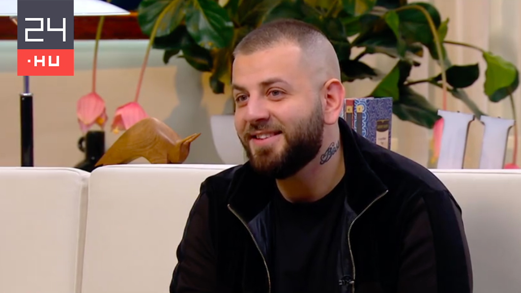 G.w.M: Nem tartom cikinek, hogy egy férfinek az asszony szedi a levest ...