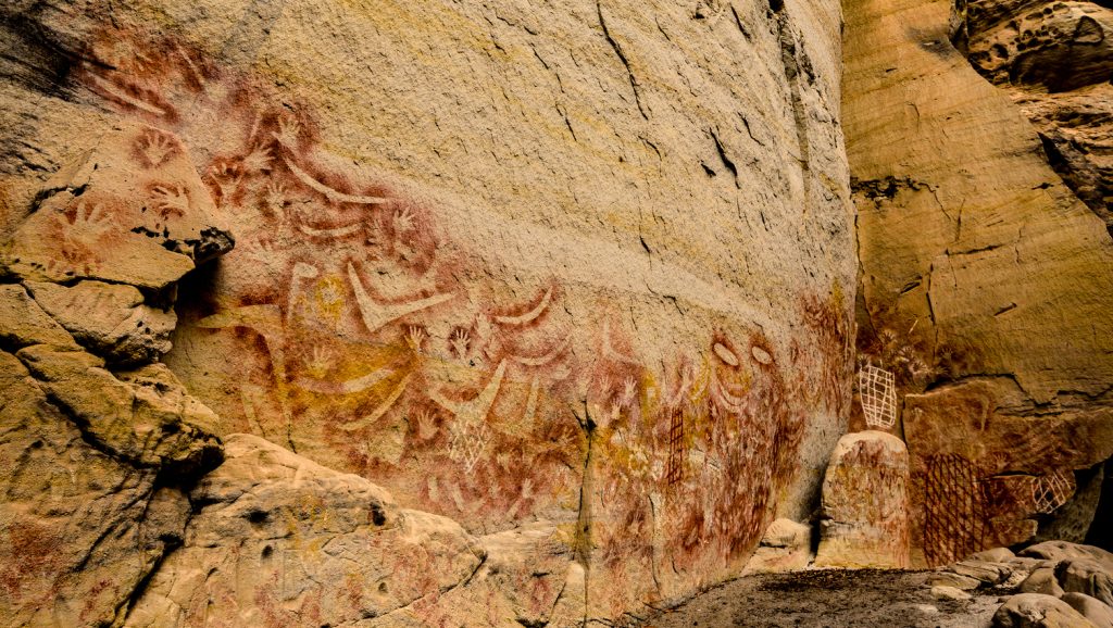 30 ezer éves barlangrajzokat pusztítottak el | 24.hu