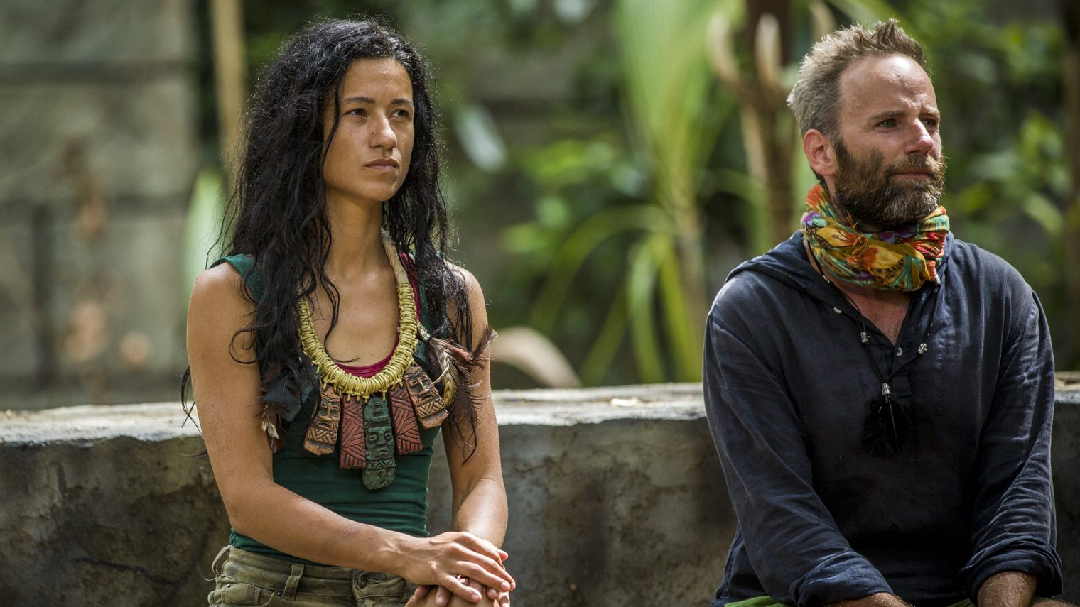 Obszcén alakzatot véstek Széphalmi Juliska autójára, feljelentést tett ...