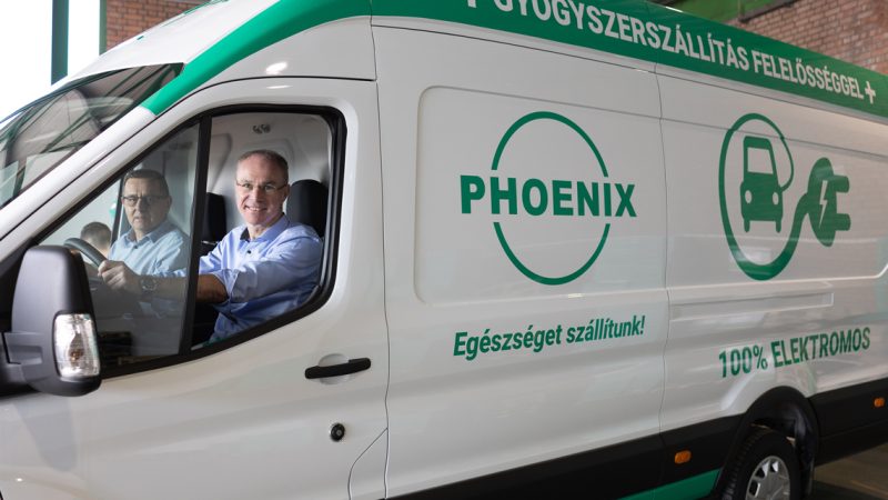 Komoly lépést tett a zöldebb gyógyszerszállításért a PHOENIX Pharma | 24.hu