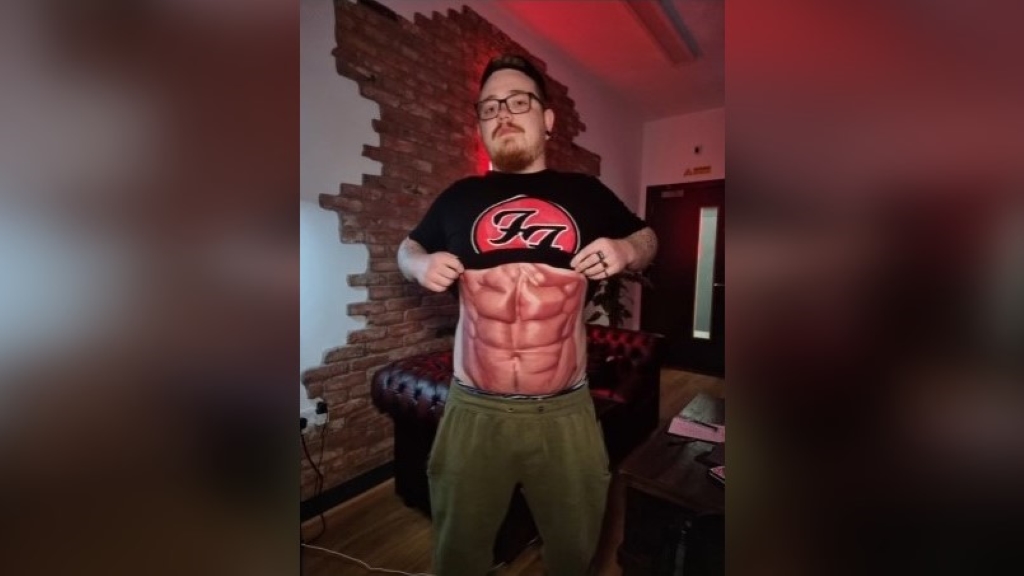 Két nap alatt oldotta meg a strandtestet egy pocakos brit férfi | 24.hu