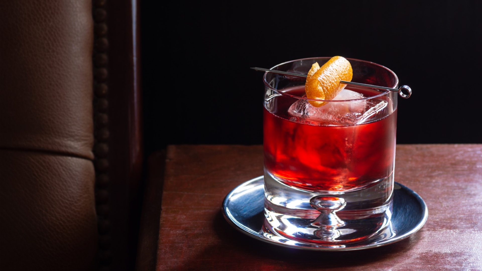 Saját vérét keverte a koktélokba egy pincérnő Japánban | 24.hu