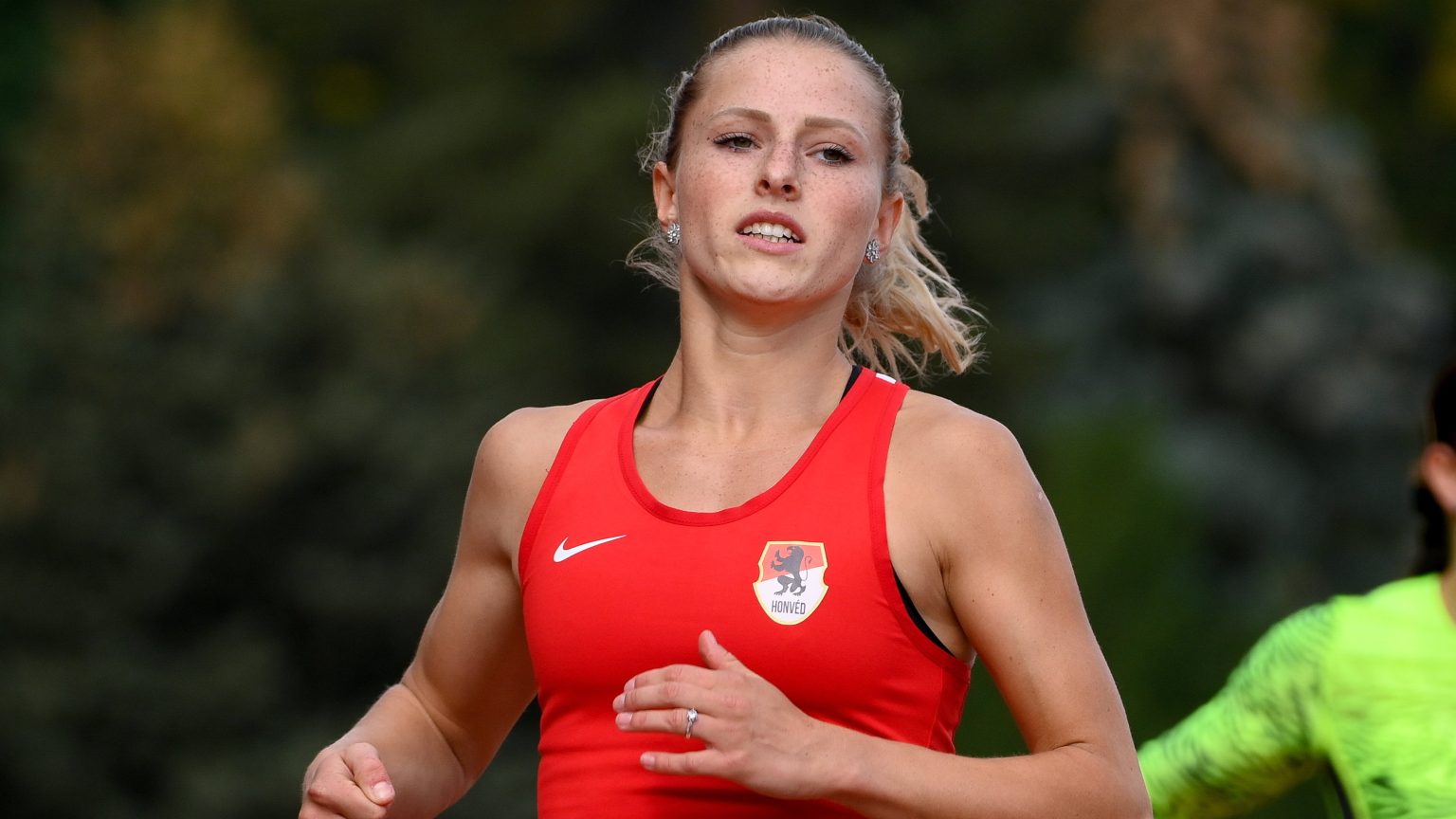 takács boglárka | 24.hu