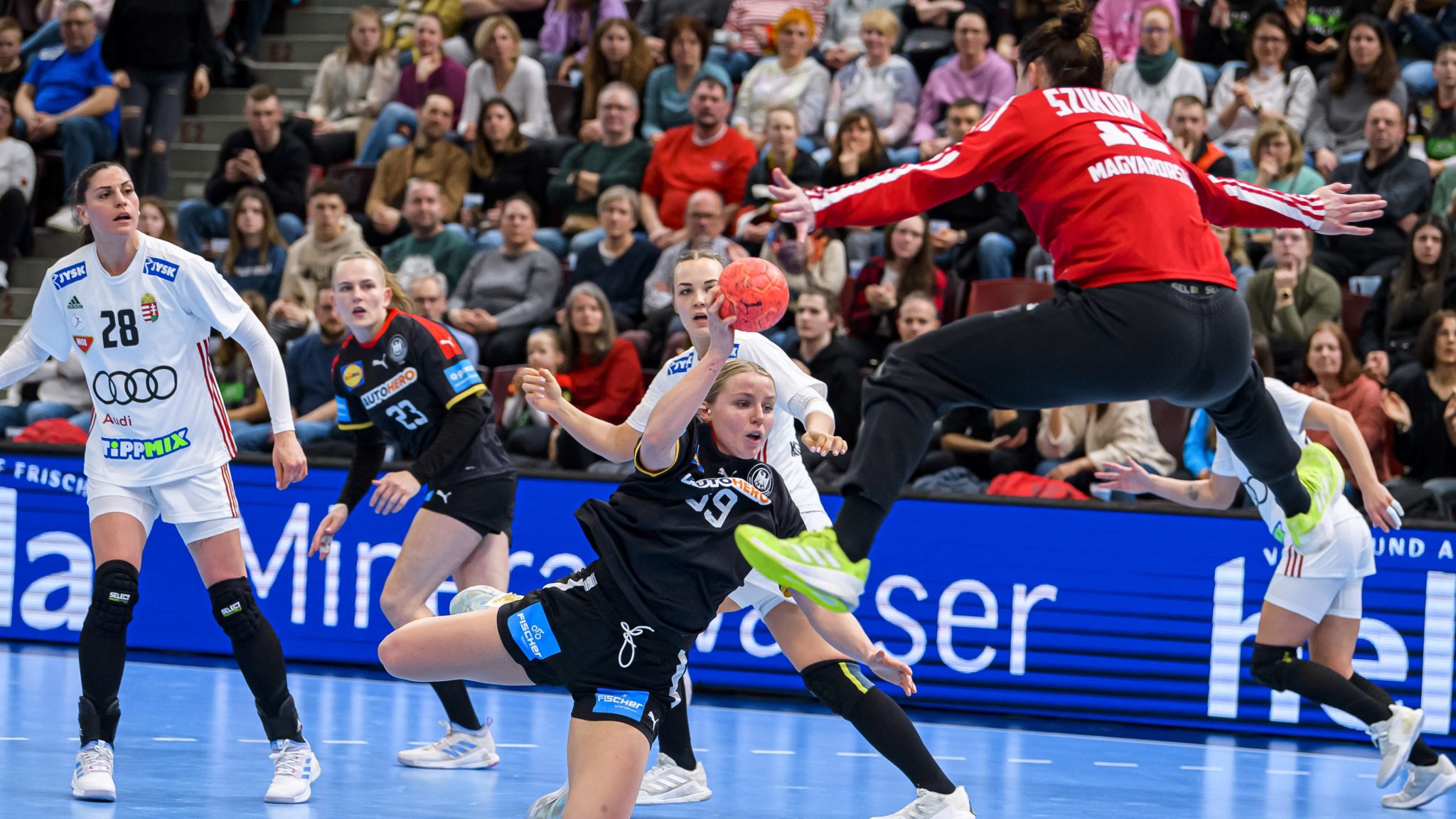 A magyar kézikapus csapata megnyerte a Bundesligát | 24.hu