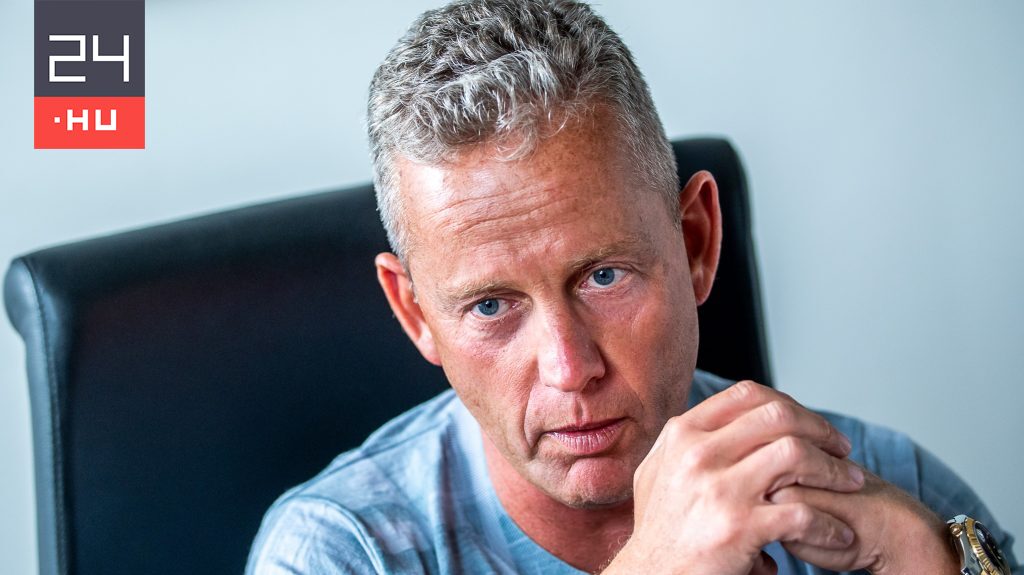 Schobert Norbert új húzása: Viszlát, nincs többé Norbi Update! | 24.hu