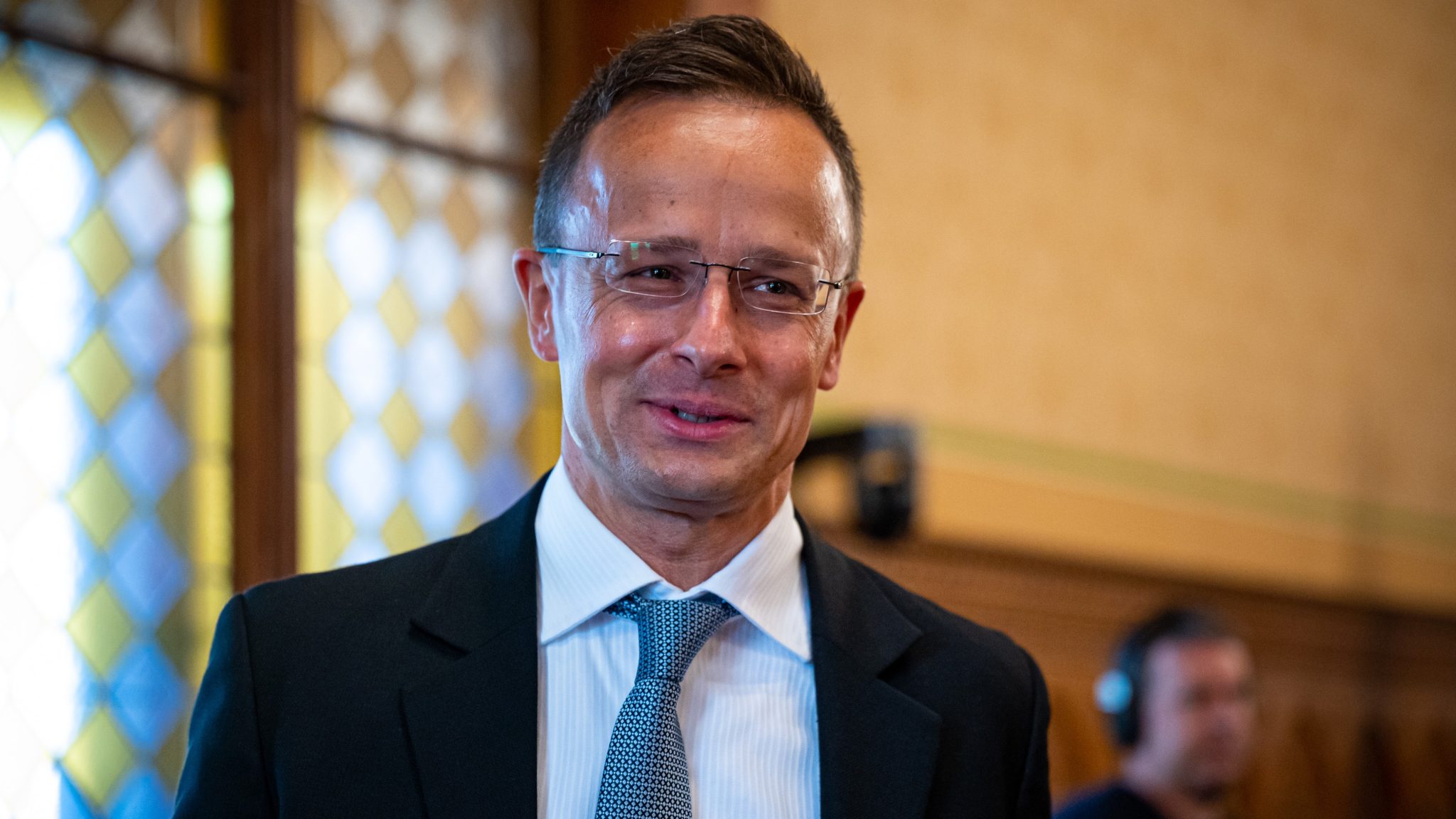 Szijjártó Péter útitársa helyettes államtitkár lett | 24.hu