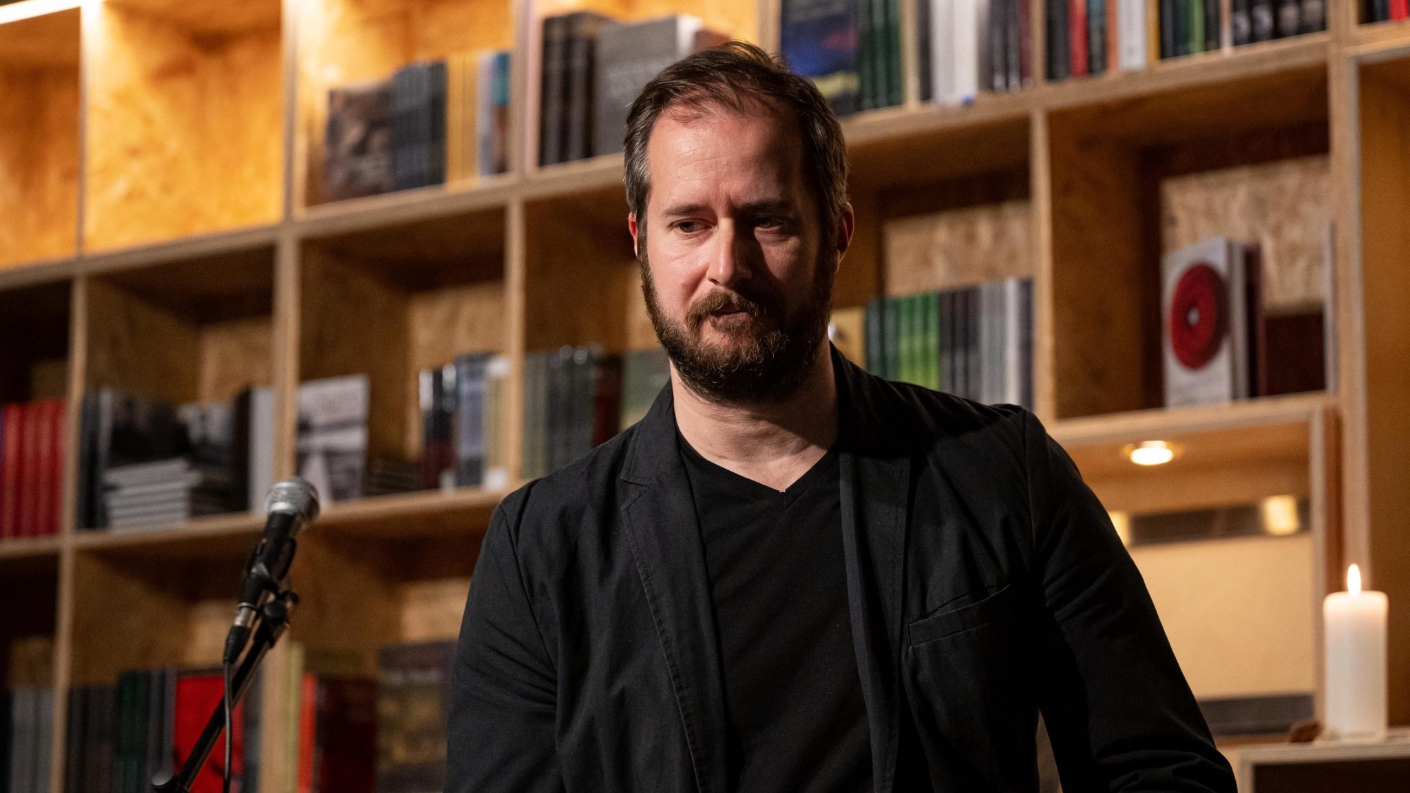 Krusovszky Dénes a Libri-ügyről: akár be is zárathatja az MCC az ...