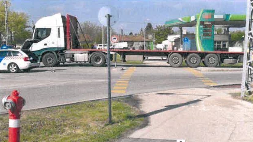 Vallott a kiskunfélegyházi kislányt halálra gázoló kamionos, 1 év 8 hónap fogházat kértek rá | 24.hu